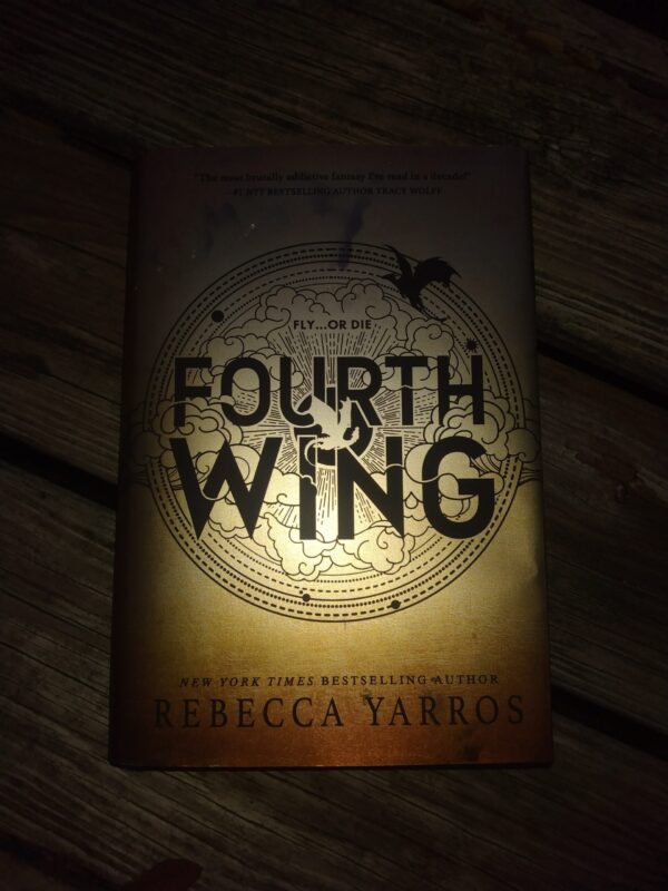 fourth-wing-cover-how-to-host-a-fourth-wing-book-club - The Girl In The ...